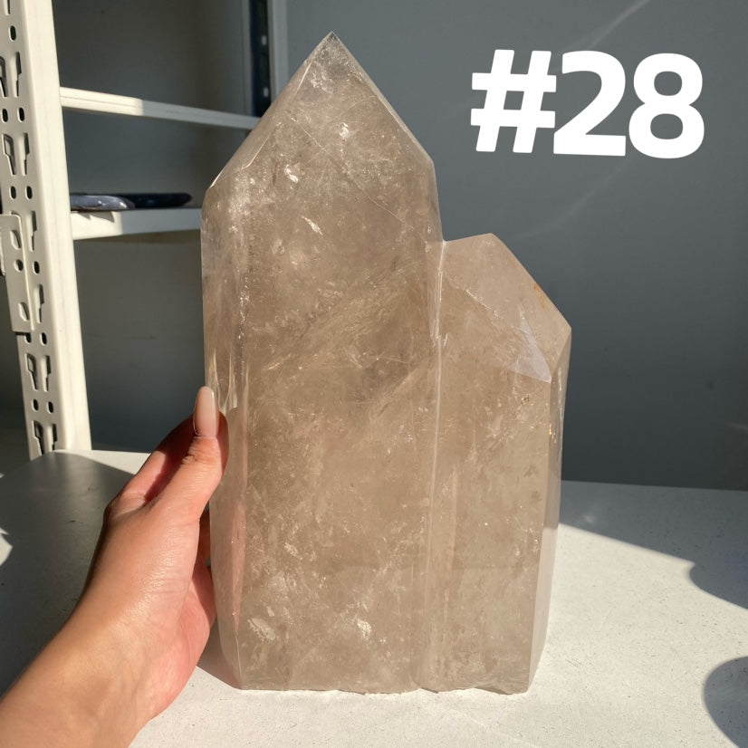 Quartz Big Tower (imperfect) – Simmon Crystal Wholesale