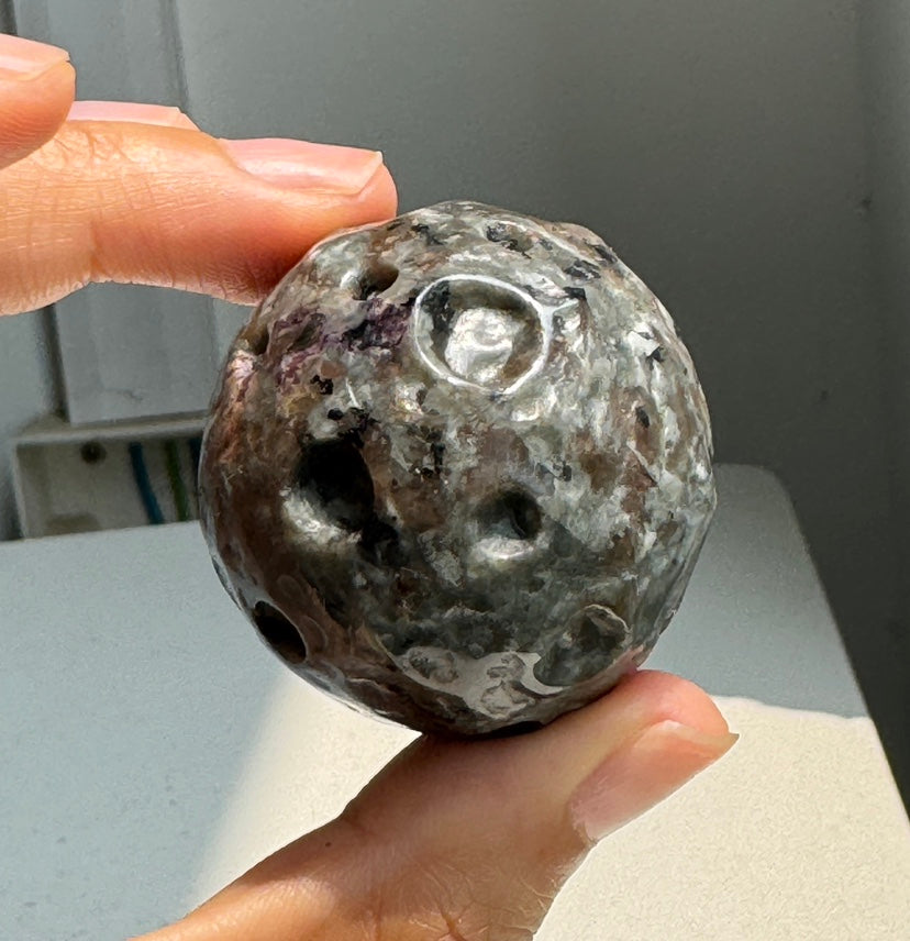 Yooperlite Moon – Simmon Crystal Wholesale