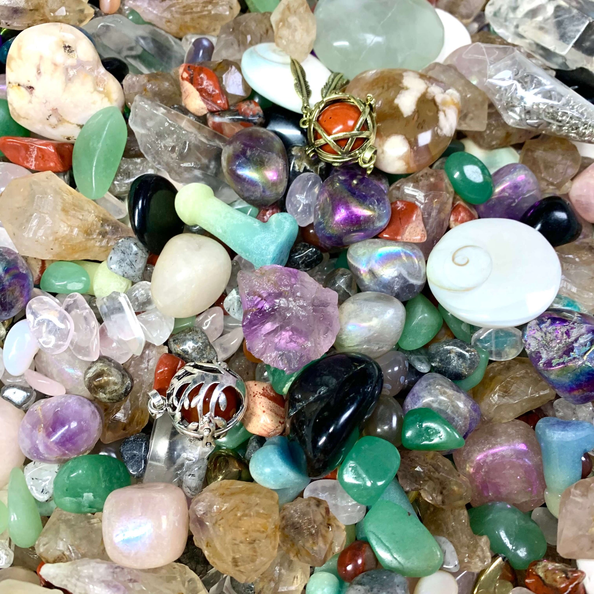 CRYSTAL CONFETTI – Simmon Crystal Wholesale